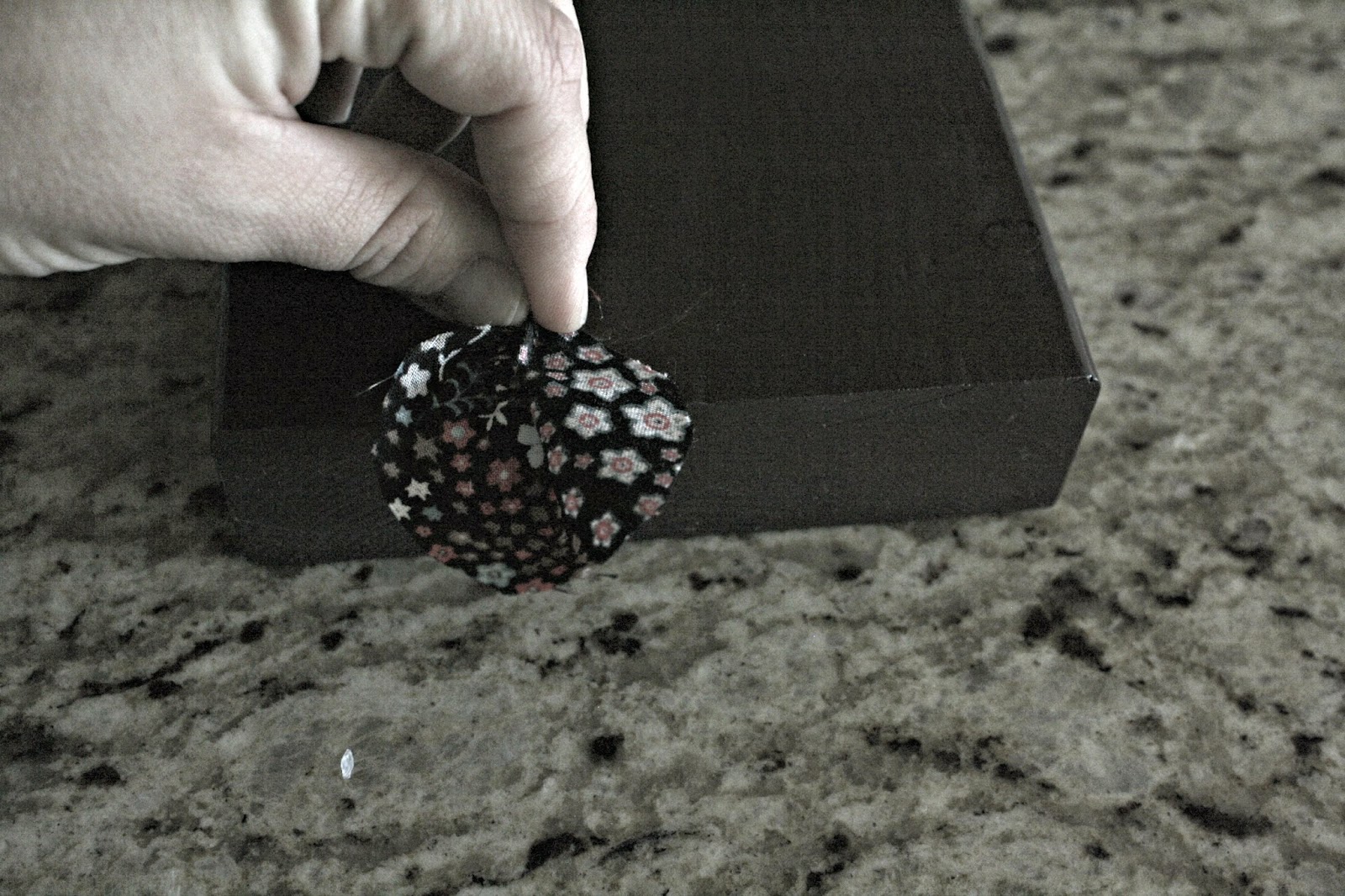 Tada's Kooky Kitchen: Thanksgiving Turkeys-- wooden block craft