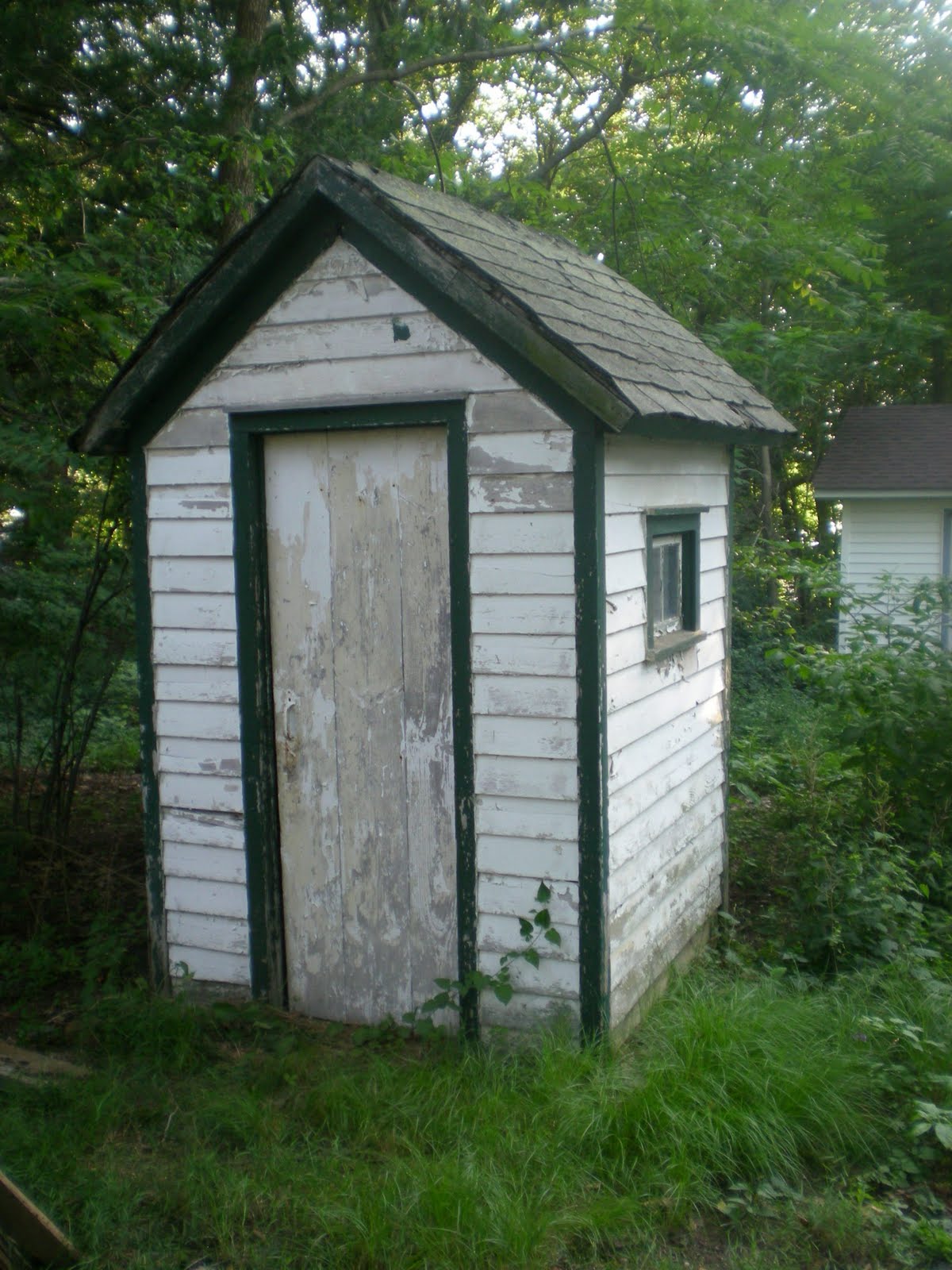 Jarvis House: How Do You Move an Outhouse? GCHA Does the Job
