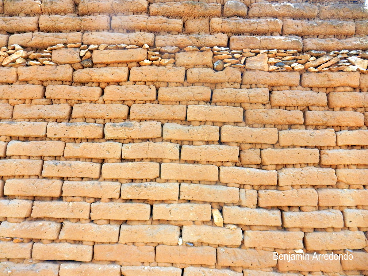 El Bable: De bardas, paredes, adobes por Tenayuca, Zacatecas