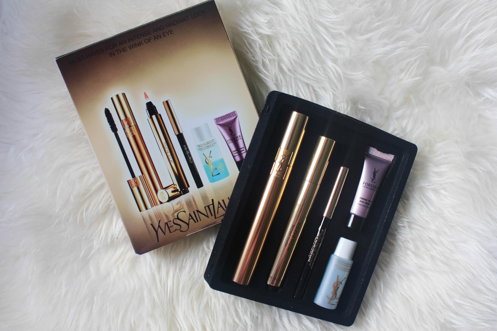 YSL Radiance Beauty Gift Set – Red Riot, 42% OFF