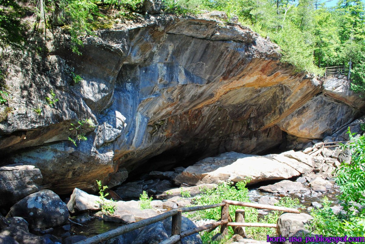 Natural Stone Bridge and Caves Park | Travel from Philadelphia