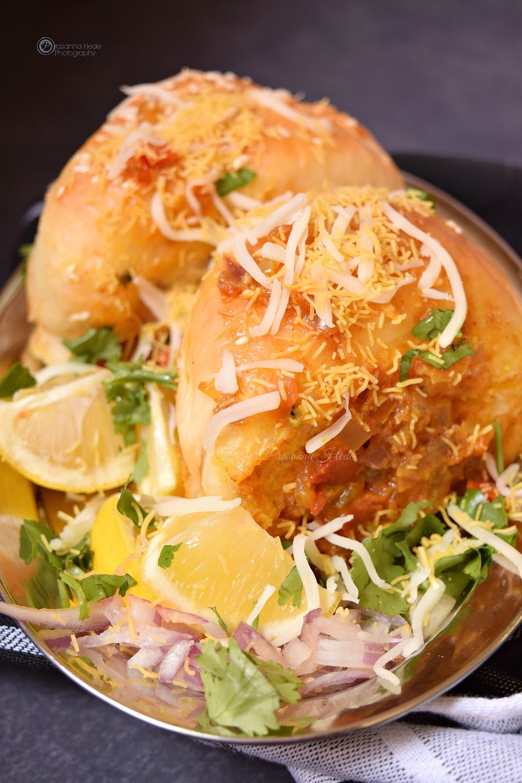 Masala Pav Recipe / Mumbai Street Food | Savory Bites Recipes - A Food ...