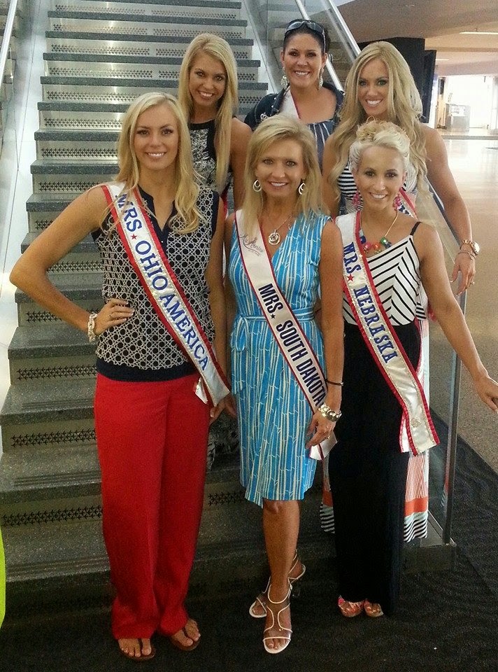 Mrs. Ohio America: Mrs. America Pageant has begun