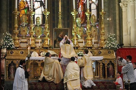 Natura Boni: Santa Misa Tridentina Pontificial en Roma.