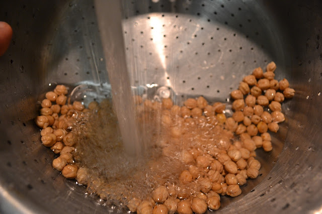 TRULY ORIGINAL ORGANICS: Sprouting Raw Beans at Home