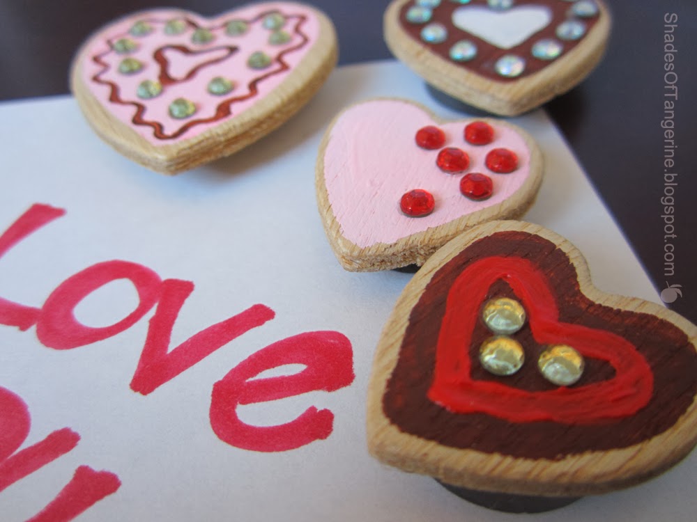 Shades Of Tangerine: Sugar Cookie Magnet (DIY)