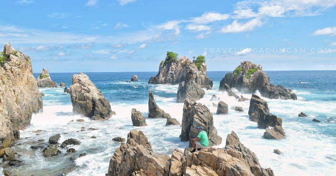 Pantai Gigi Hiu Lampung, Pantai Eksotis dan Instagramable di Lampung | Kurnia Amelia