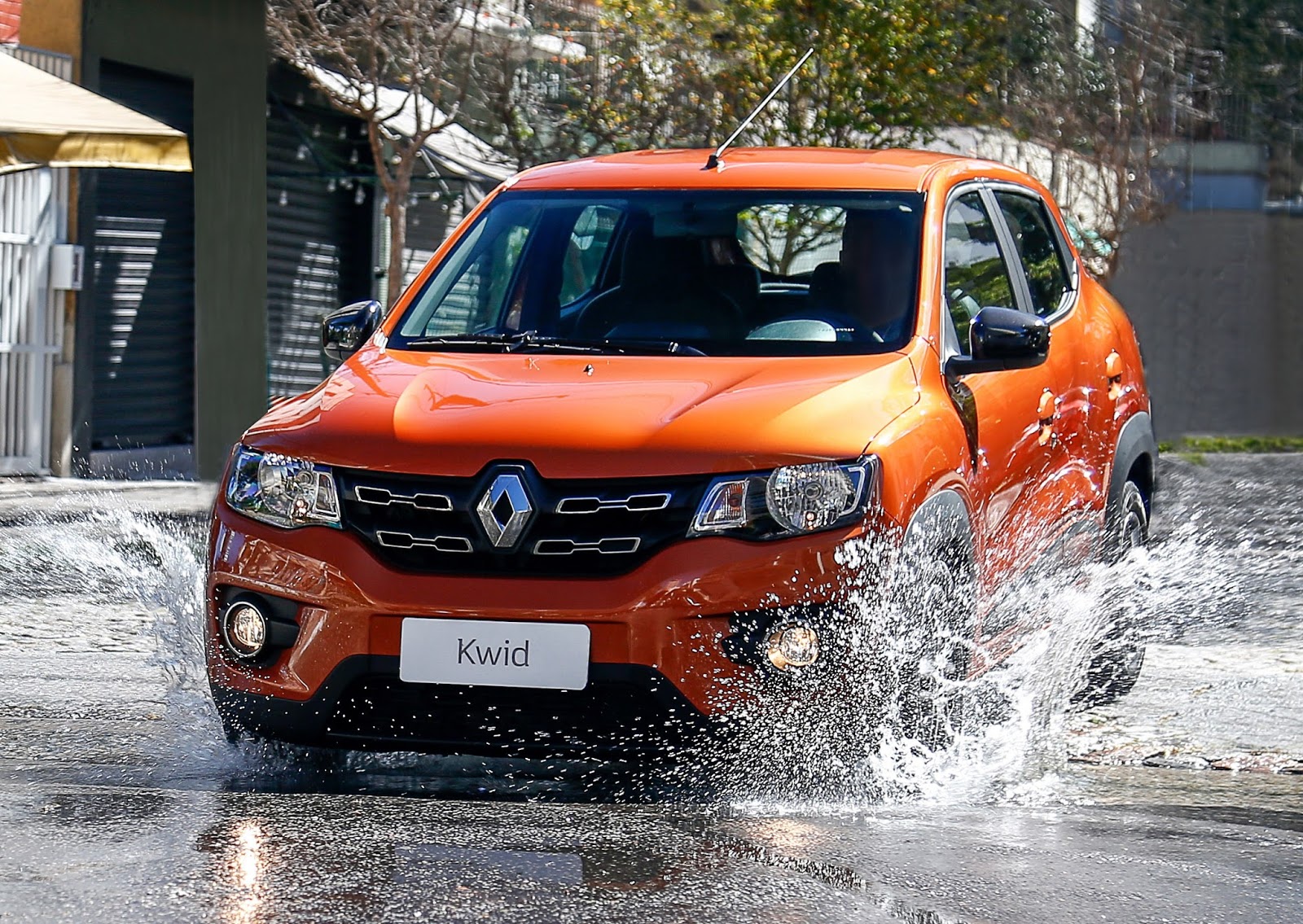 Kwid amplia alternativas [Alta Roda]