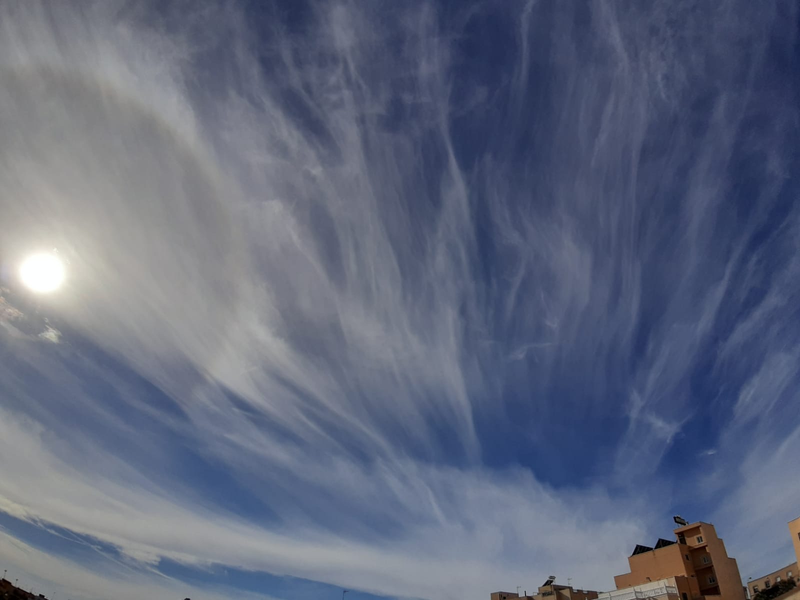 EL BLOG DE LA METEO : TIPO DE NUBES ALTAS : LOS CIRROS