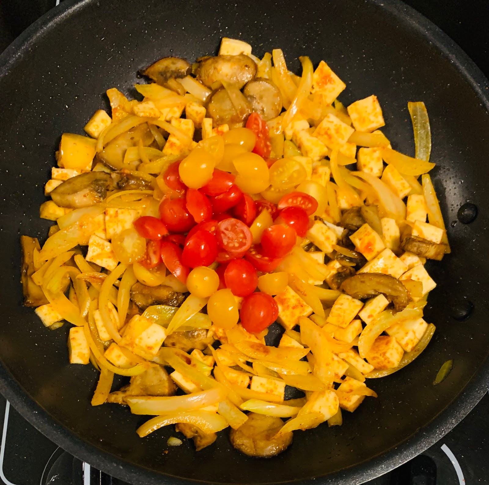 Paneer Quesadilla/Cheesy Paneer Roti Sandwich