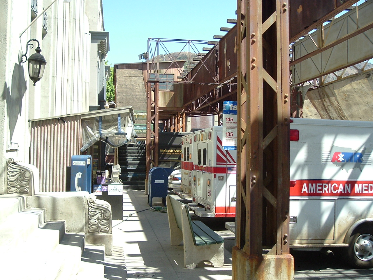 Filming Locations of Chicago and Los Angeles: ER