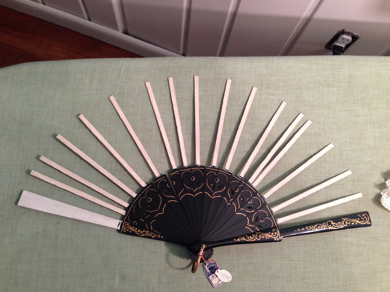 theladydetalle: How to Create an early 19th century FAN - painted silk ...