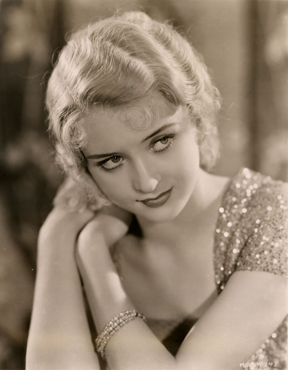 Film Noir Photos: Tracking with Closeups: Marian Marsh