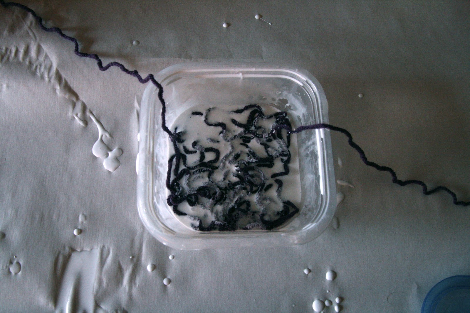 More Like June: Yarn Balloon Decorations Tutorial