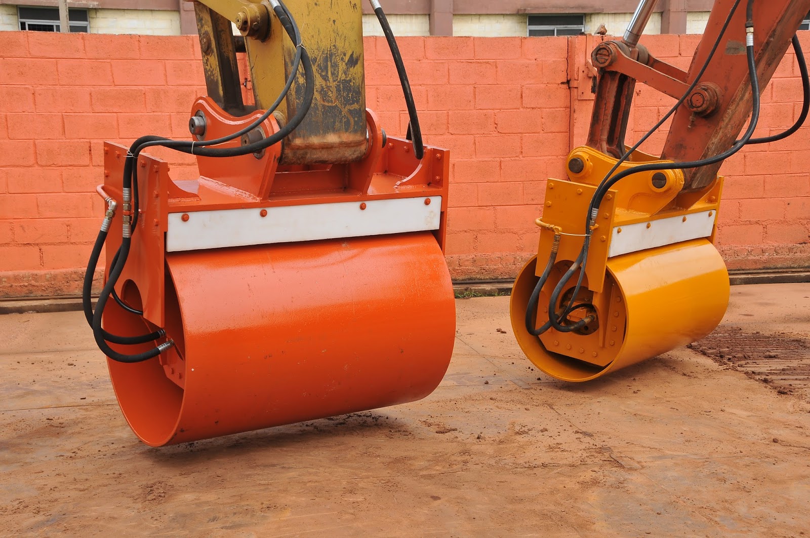 Slope Vibratory Compactor