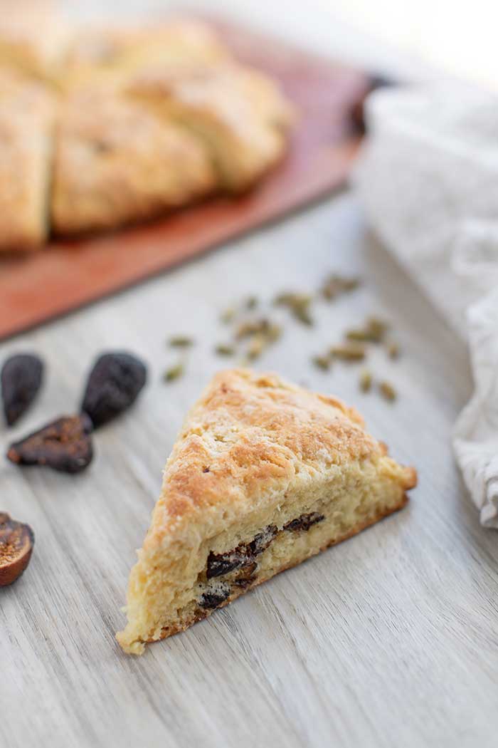Fig and Cardamom Cast Iron Skillet Scones Recipe - Koti Beth