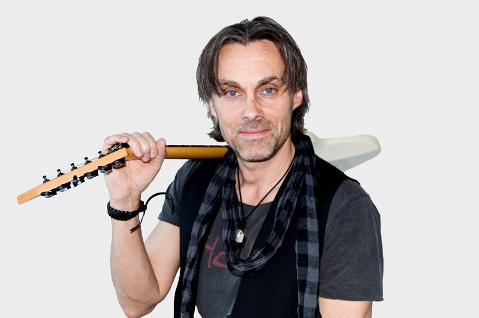 AOR WATCHTOWER: E ESSE ANO FILHO DA PUTA DEIXOU O UNIVERSO DOS BONS ...