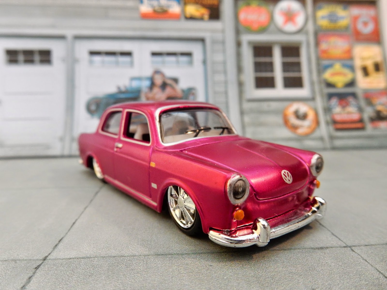 Diecast Super: '67 Volkswagen Type 3 1500 Notchback (Maisto series)