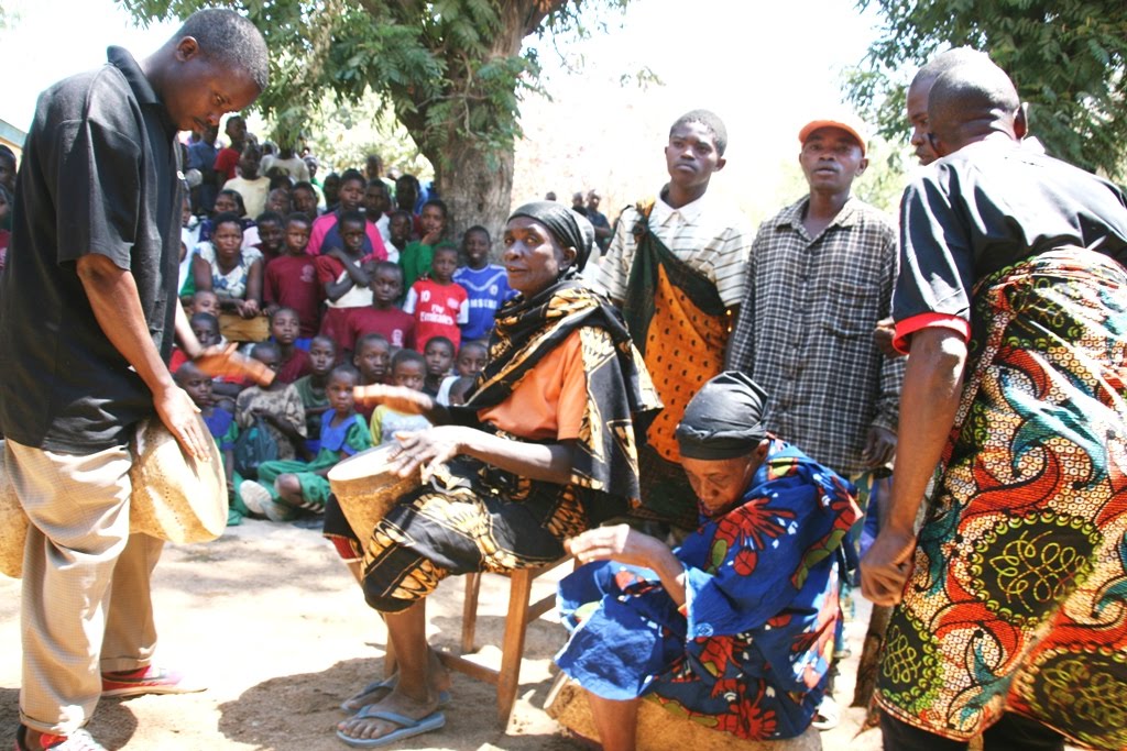 Neno la Leo: Afrika hatugombanii Matambiko | EMMANUEL SHILATU ...