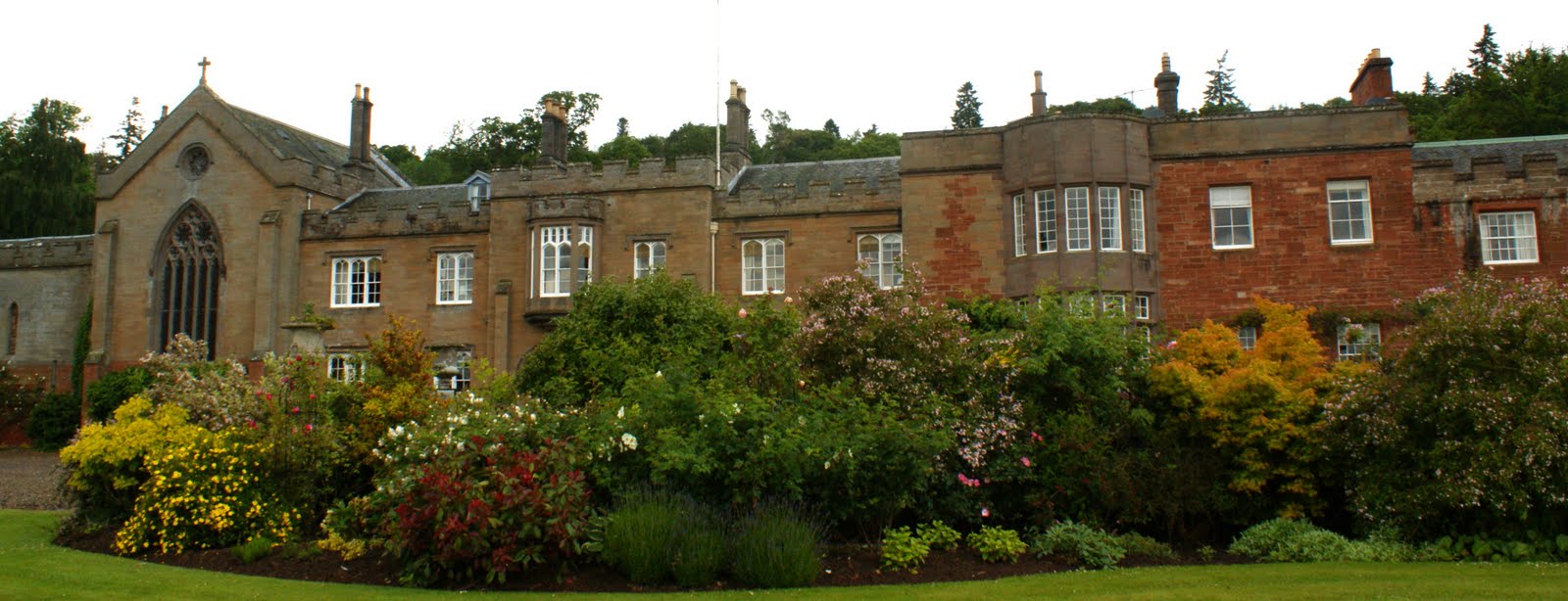 Tour Scotland: Tour Scotland Photographs Rossie Priory