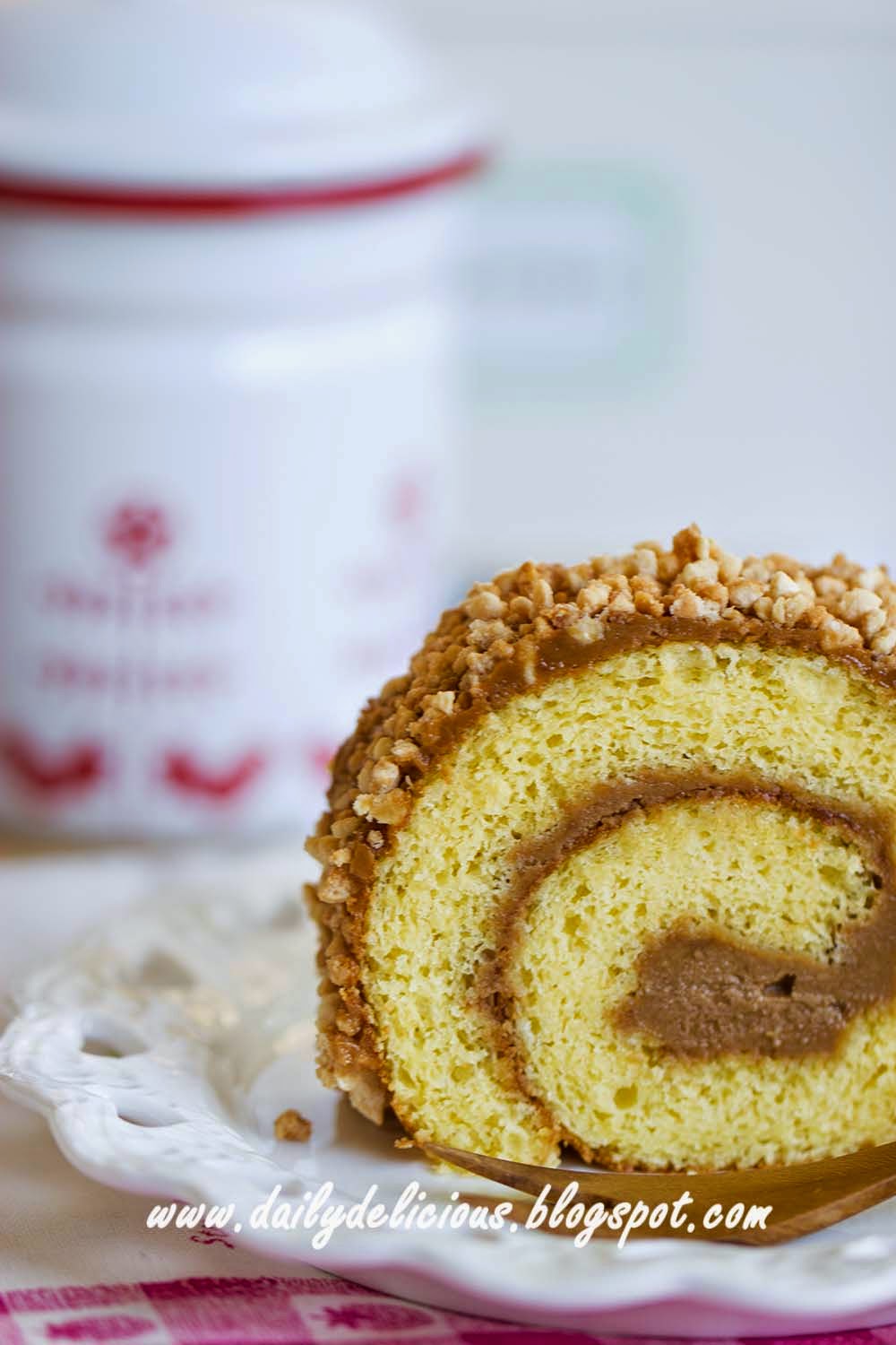 dailydelicious: Almond roll: Almond, and almond in many forms