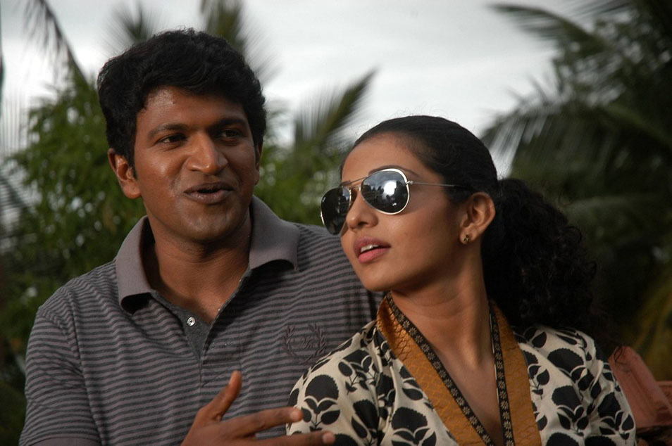 Photo Galleri: Puneet Rajkumar Prithvi IAS Telugu Movie Pictures