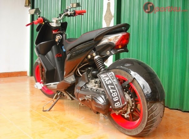 Foto Modifikasi Honda Beat Hitam Terbaru