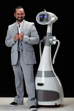 Robots: Luna Personal Robot