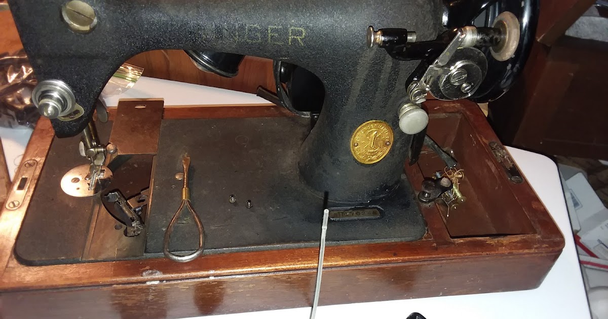 Singer 128 VS Sewing Machine & Singer 127 VS sewing machines
