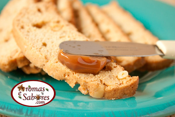 Aromas e Sabores: Biscottis de pignoles