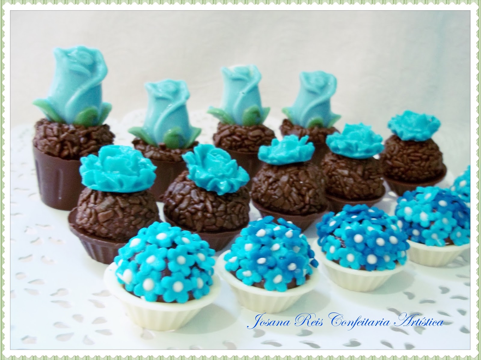 Doces em tons de azul