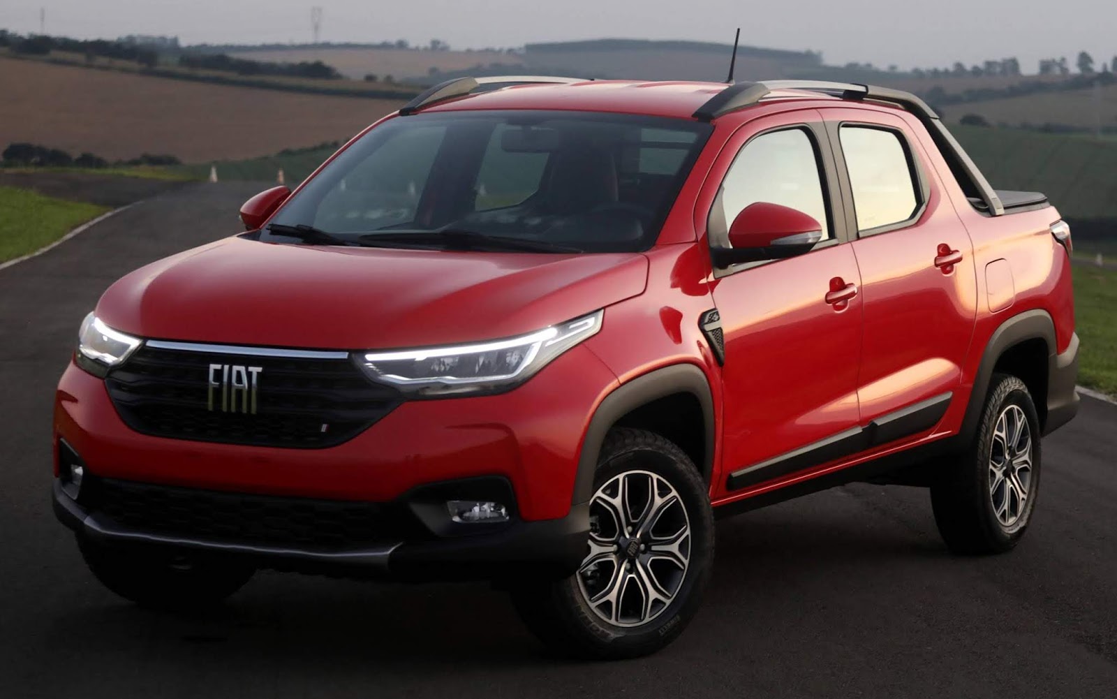 RETROSPECTIVA 2020 - LANÇAMENTO NACIONAL - FIAT STRADA 2021