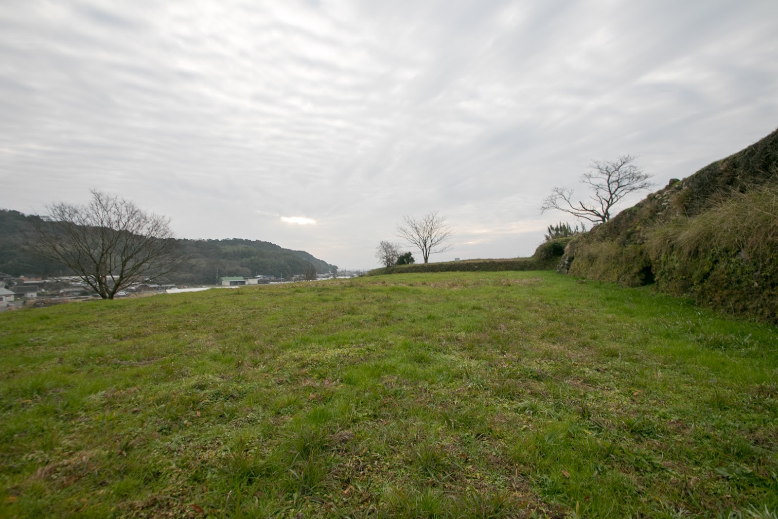 Hinoe Castle -Majestic castle of pious Christian lord- | Ken's Storage ...