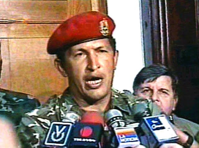 Fotos y Biografía del Presidente Hugo Chávez