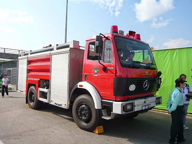 Derek's Car Album * Derek 照相館: 2008 Macau Grand Prix (澳門賽車) - Emergency ...