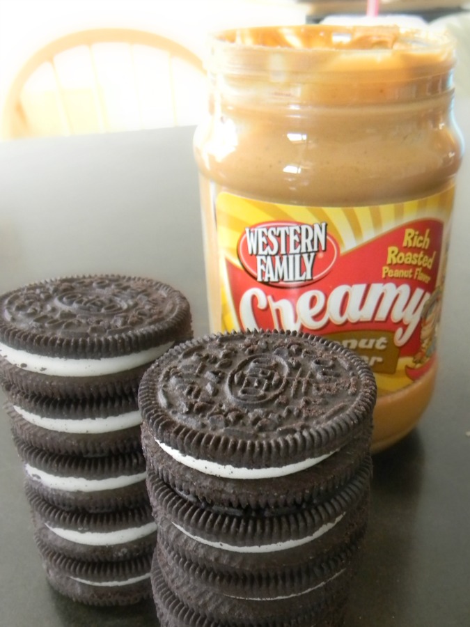 Peanut Butter Oreo Bunnies - Our Thrifty Ideas