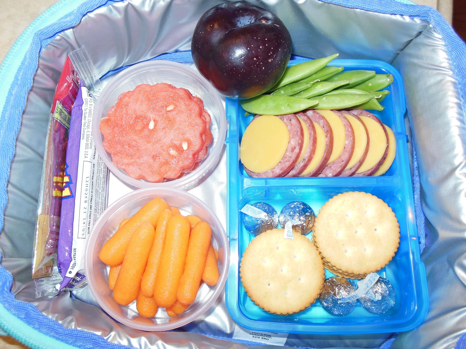 Two Little Lunches: First Day of 5th Grade