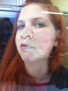 Moofookimbob's Blog: Faces squashed against glass