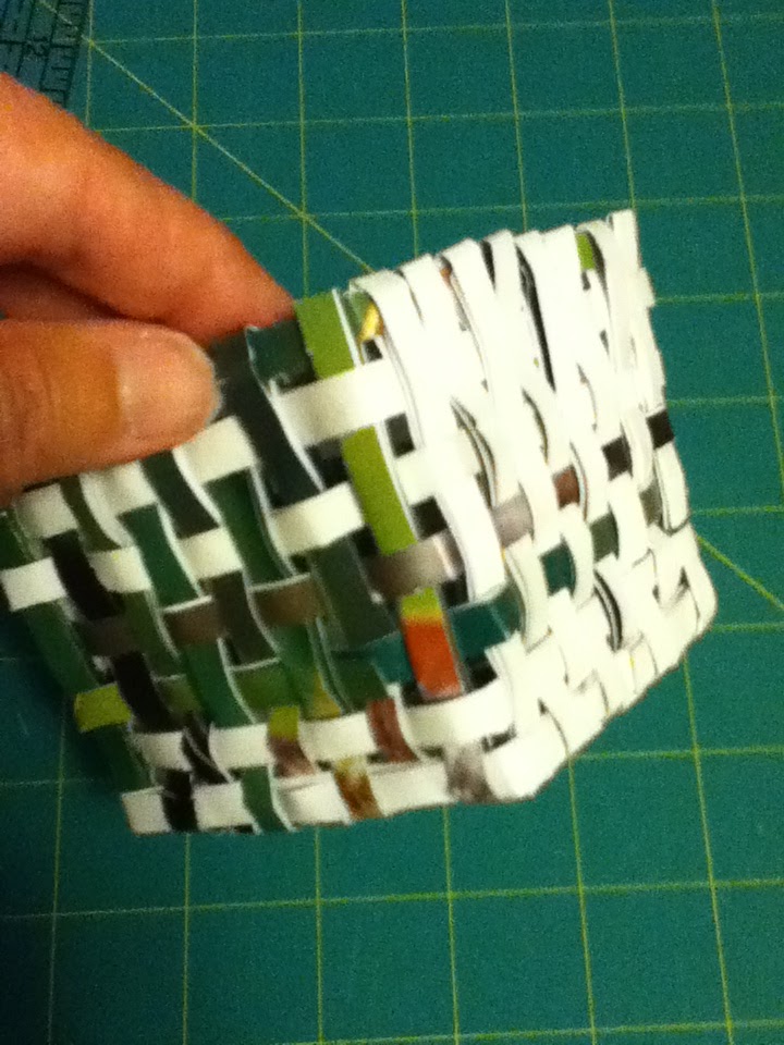 KiniaCat Crafts: Plaiting Paper instead of Hair