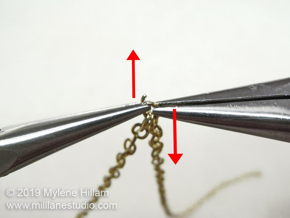 How to Separate Chain Links | Mill Lane Studio