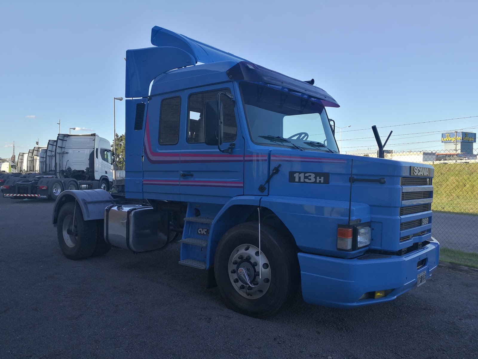 DIECIOCHO RUEDAS: EL SCANIA T 113 H TOPLINE… DE LOS 5 MILLONES…