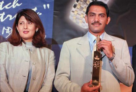 Amazing Gallery- Uniqueness Is Here: Cricketer Mohammed Azharuddin ...