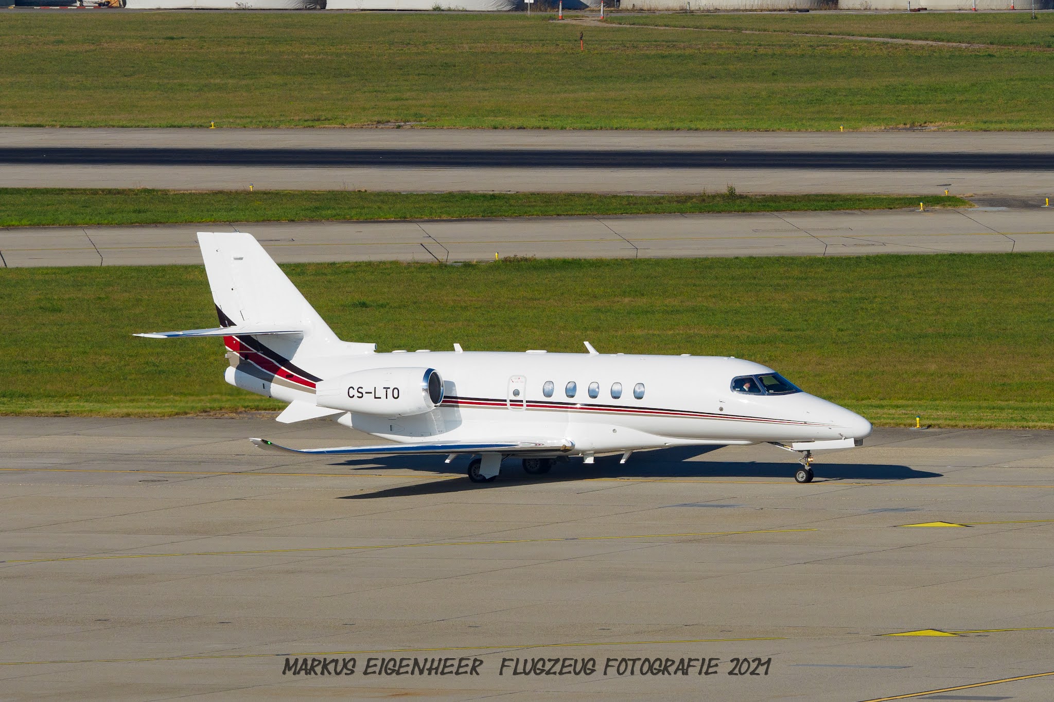 FLUGZEUGE Privatjets etc: CS-LTO TEXTRON 680 CITATION LATITUDE C68A c/n ...