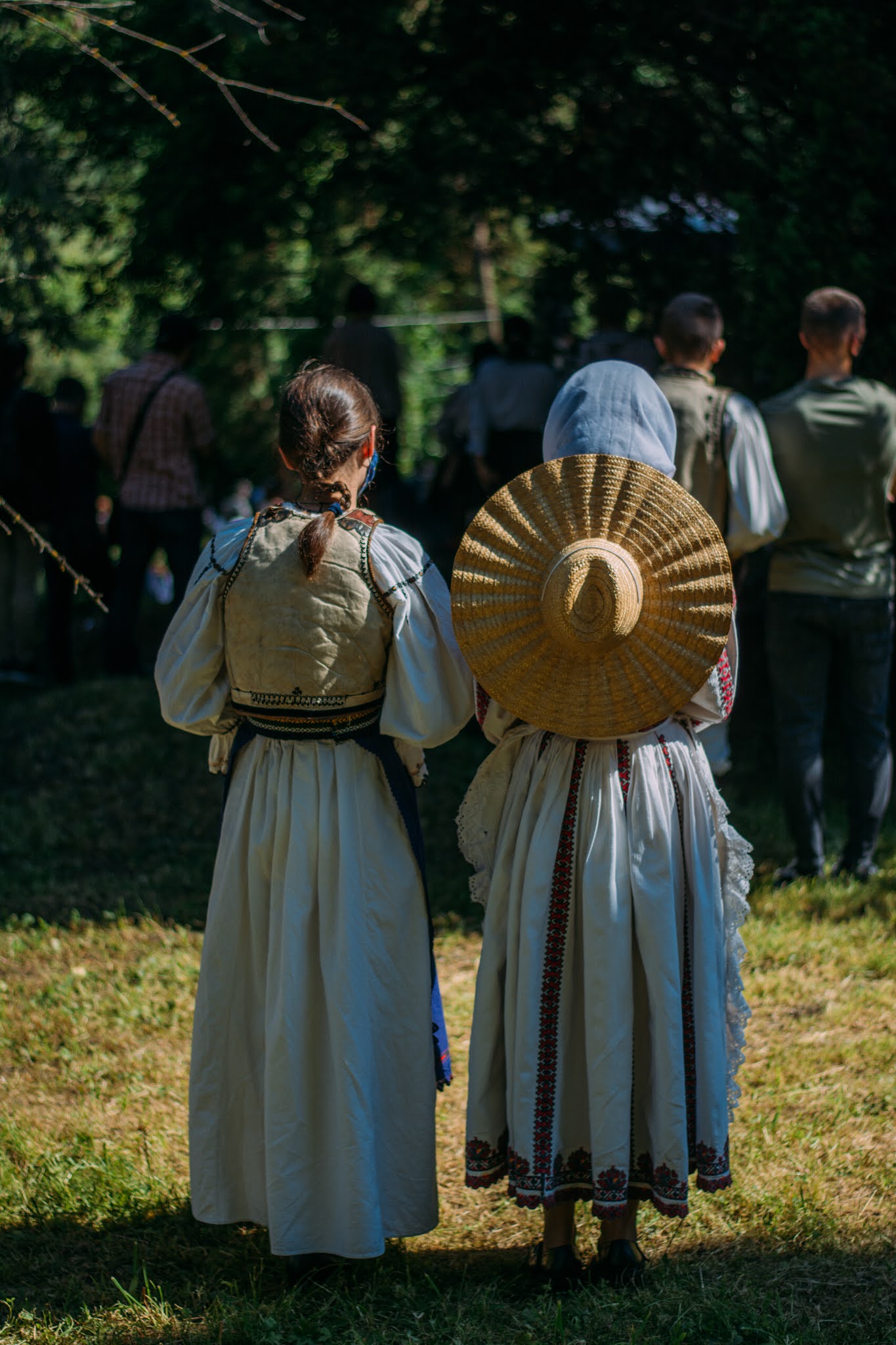 Blogul Corinei Negreanu: 12 iunie Sfințirea Bisericii Misionare a ...