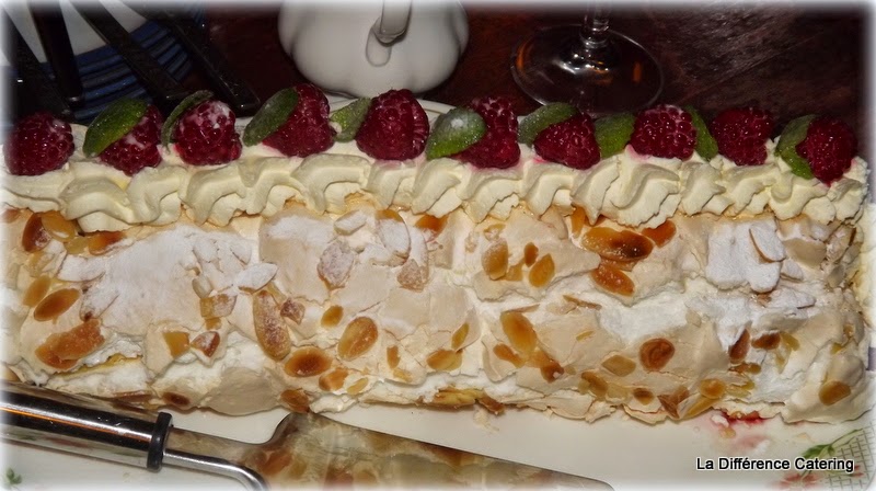 La Différence: Meringue Roulade with Homemade Lemon Curd & Raspberries