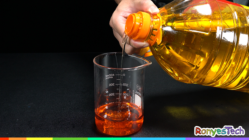 Make a Spooky Halloween Lava Lamp - Science Experiments for Kids ...