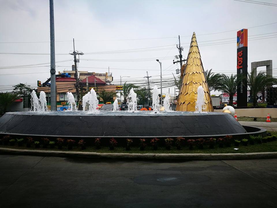 Lemon GreenTea: Fora Mall Tagaytay, a fresh and cool shopping ...