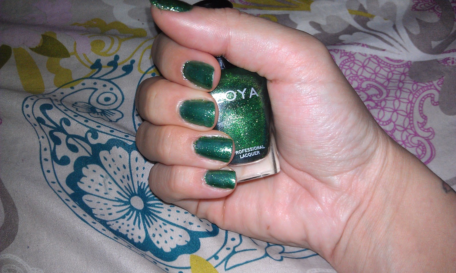 Hapamanda Blog: Zoya Nail Polish Review! Ivanka & Meadow