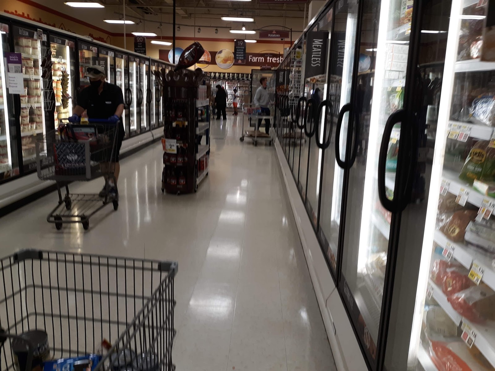 Look Inside: ShopRite - East Hartford, CT