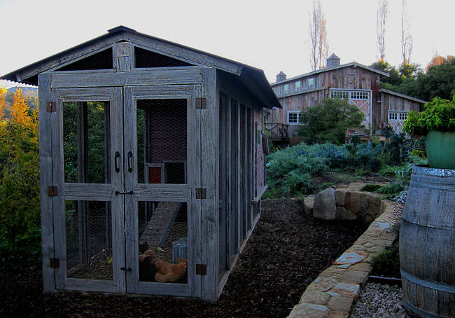 7 beautiful chicken houses - French Country Cottage
